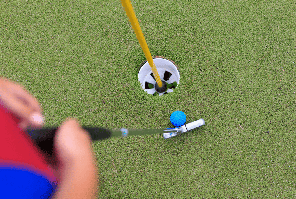 Tri-Golf Hand Position Watch Instruction Video | The PE Hub